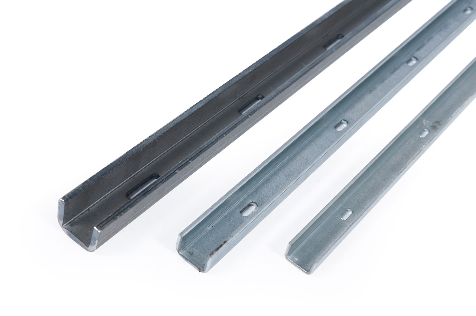 U-PROFIEL met SLOBGATEN MEFF CE staal zwart gecoat*zware uitvoering ...